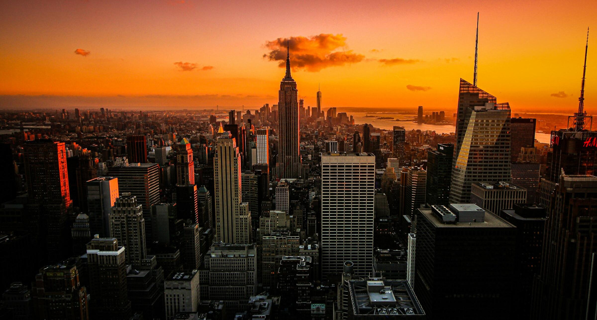 US futures flat ahead of major bank earnings