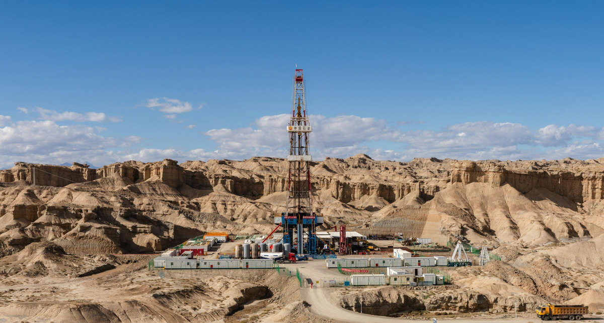 Oil prices fall as US leans away from Iran intervention