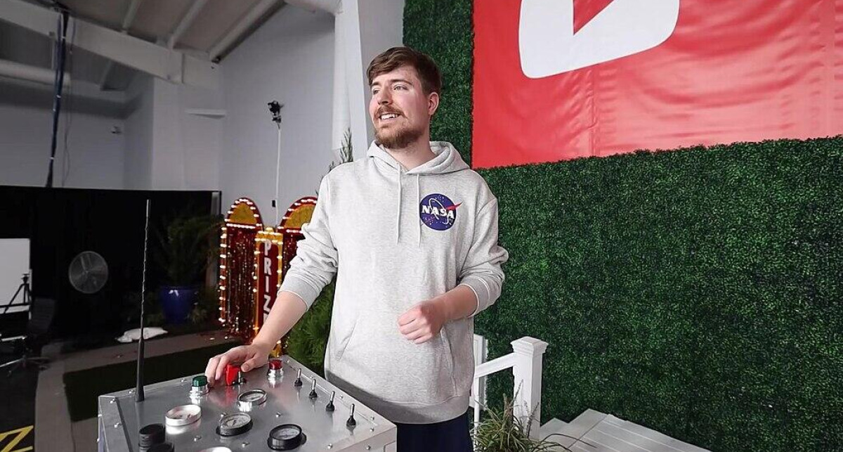 Mr Beast acquires teen banking app Step