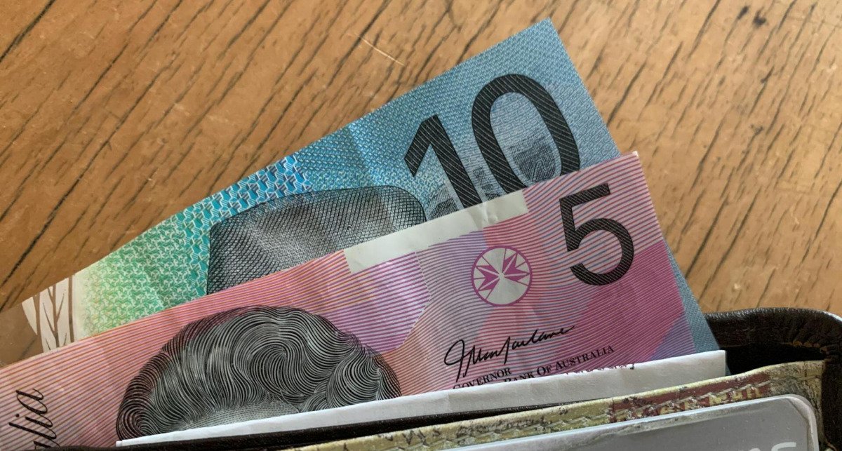 Most support accepting cash for essentials: survey